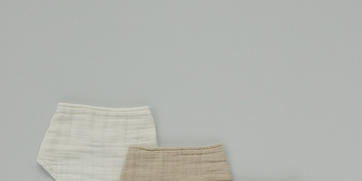 Mebie Baby Cream Muslin Bib